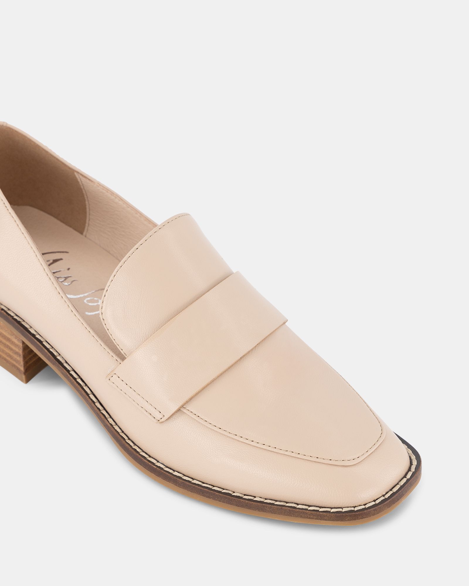 Buy TRUE Blush Leather casuals Online at Shoe Connection